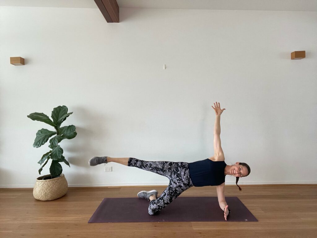 Arms, Back + Core Workout 2 (12 mins) - Soul Sister Health